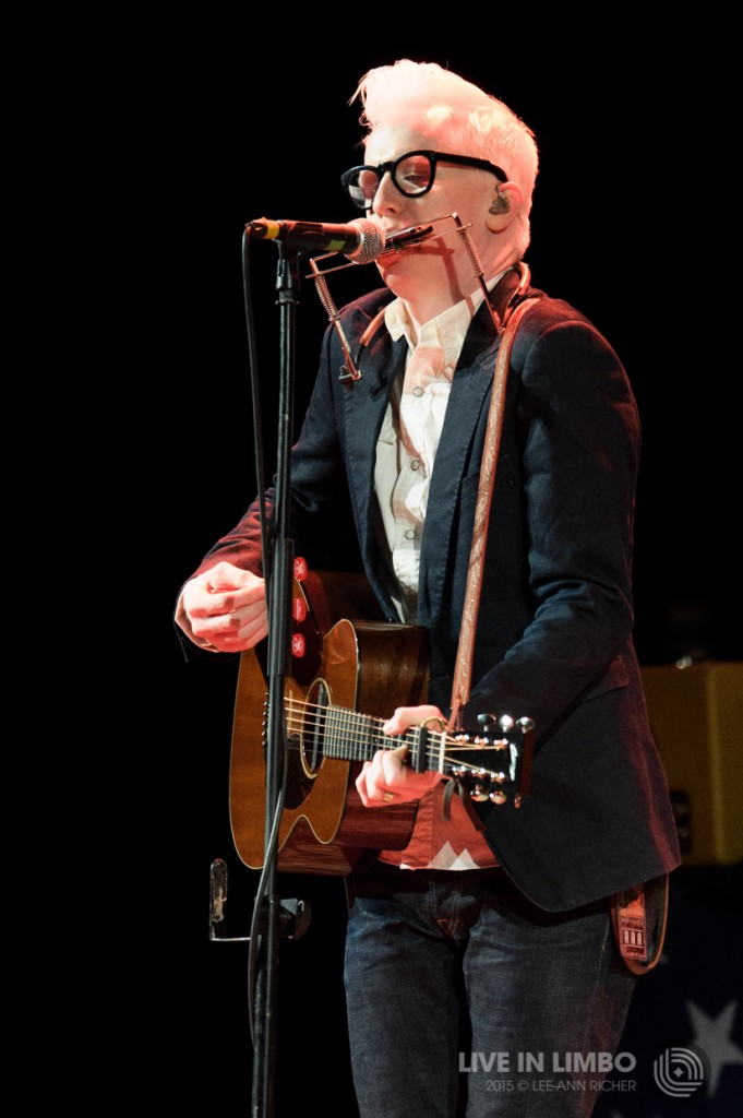 Steve Earle and The Dukes with The Mastersons at Massey Hall - Concert ...